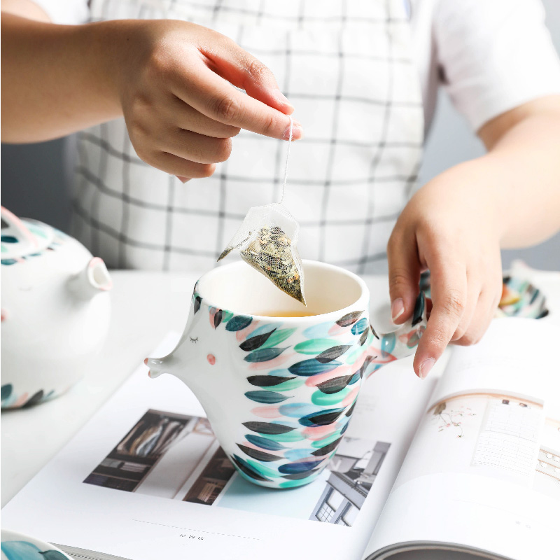 Kissing Fish Hand Painted Pufferfish Ceramic Mug - CJdropshipping