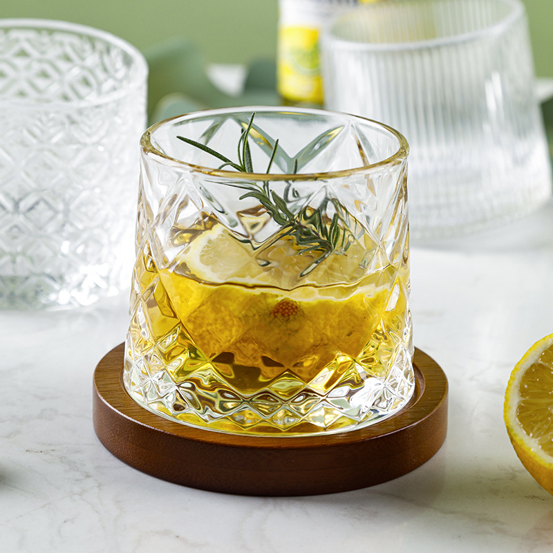 Creative Rotating Wine Top Decanter Embossed Red Wine Glass ...